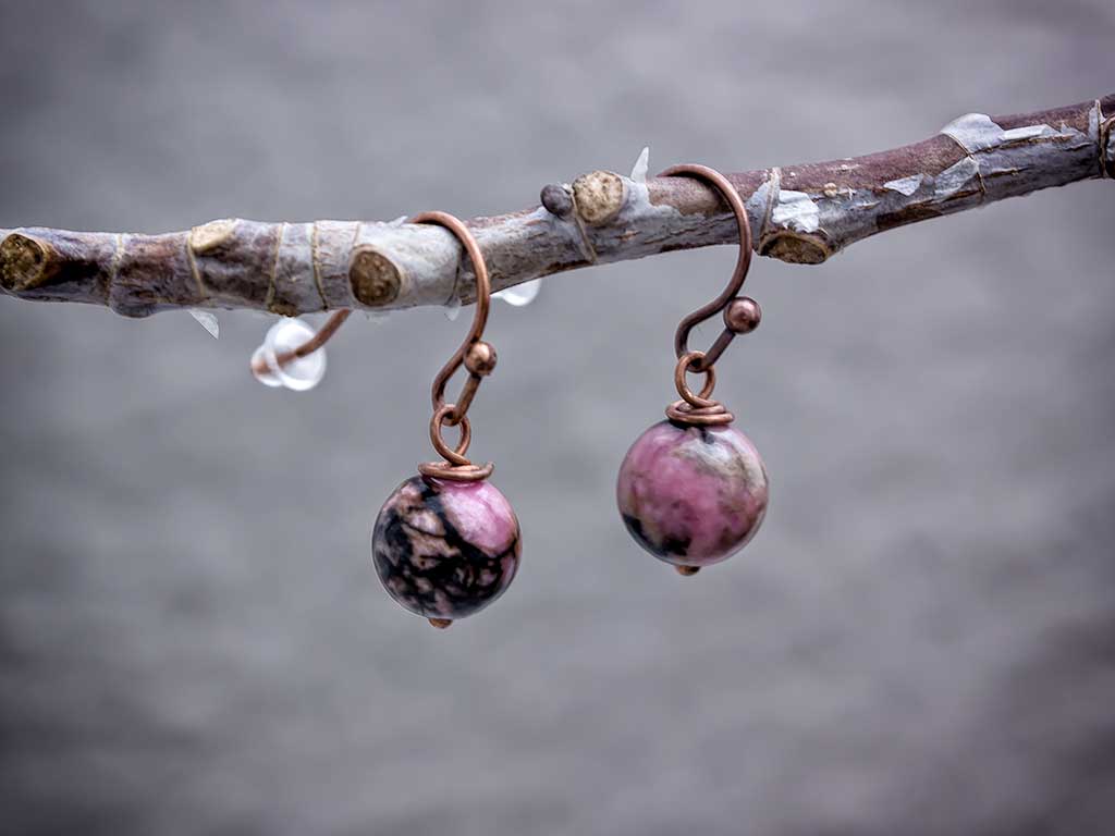 Rodonit lógós réz drót fülbevaló 8mm 1.899 Ft-os áron - R.M.ékszer